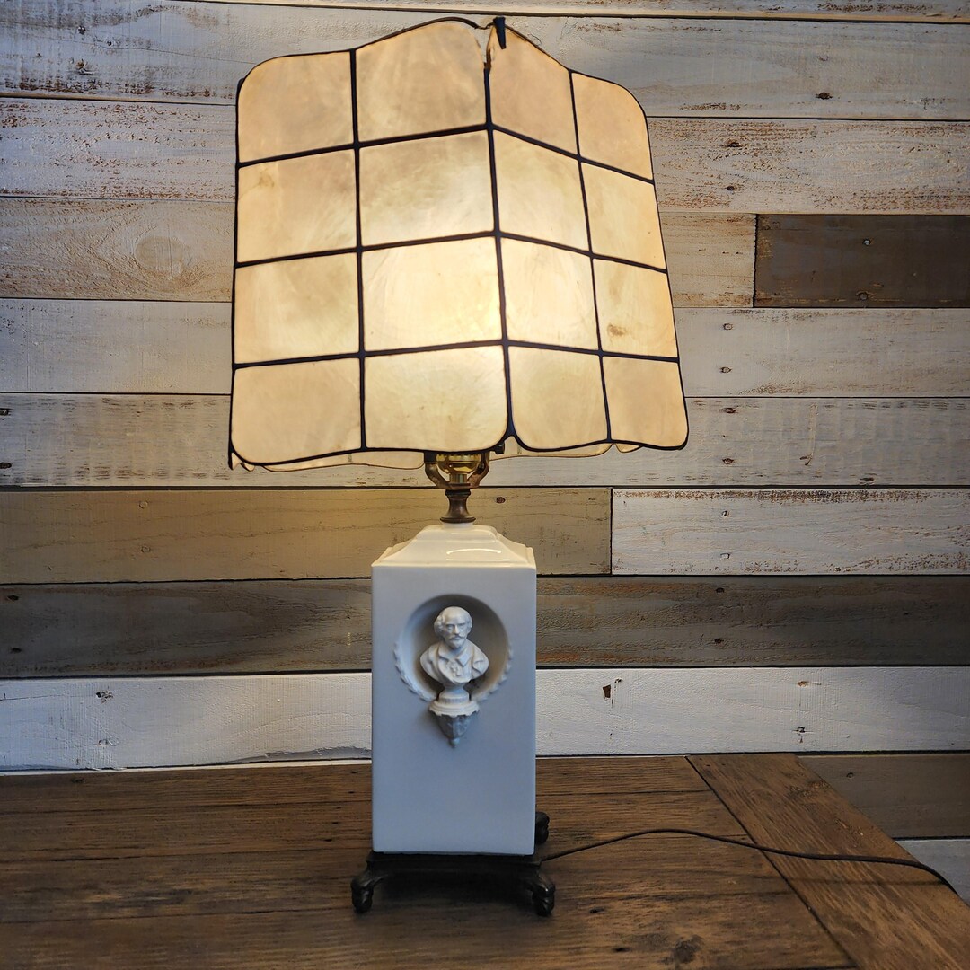 Vintage DAV Art NY Porcelain and Brass Table Lamp - Rare - Etsy