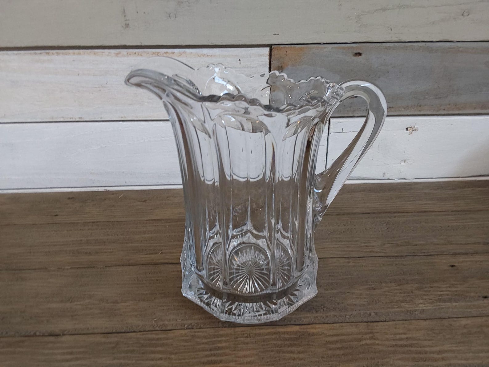 Helsey Glass Colonial Tankard Pitcher - Etsy