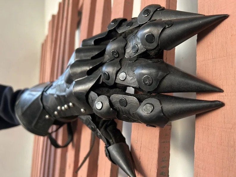 Medieval Knight Najgul Gauntlet Armor, Fantasy Gloves Armor, Etching ...