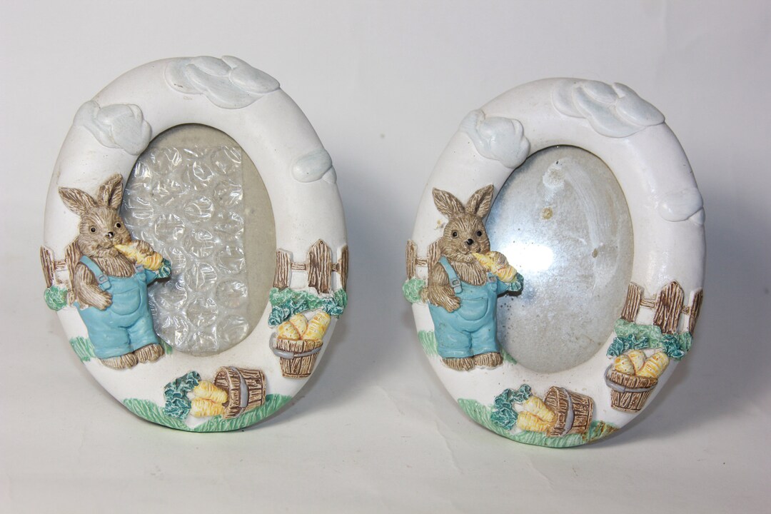 2 Vtg Bunny Rabbit Picture Frame Made in Taiwan R.O.C Bunny Eating ...