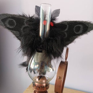MOTHMAN - Etsy