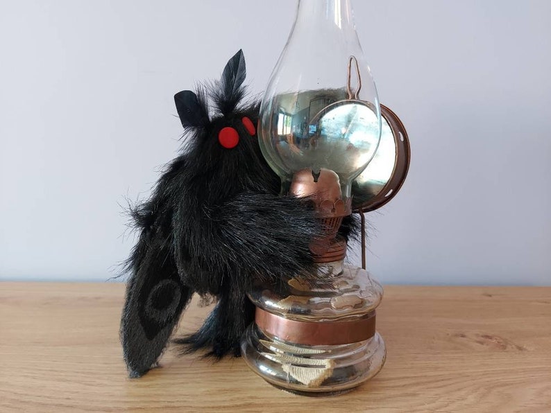 MOTHMAN - Etsy
