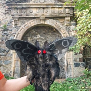 MOTHMAN - Etsy