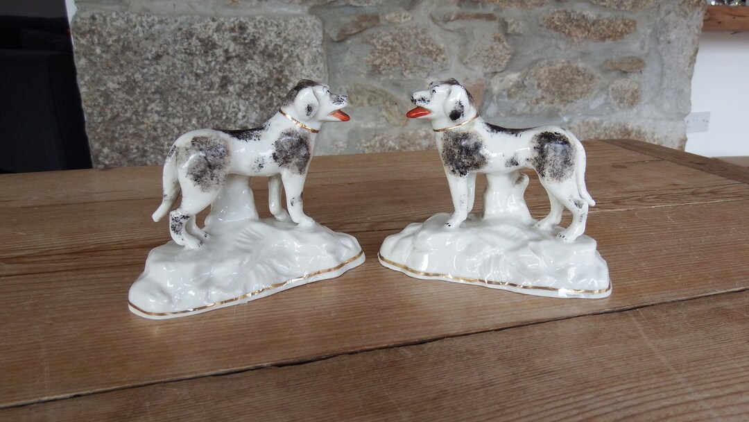 Antiques & Vintage : Pair Gold Anchor Samson / Chelsea Porcelain Dog ...
