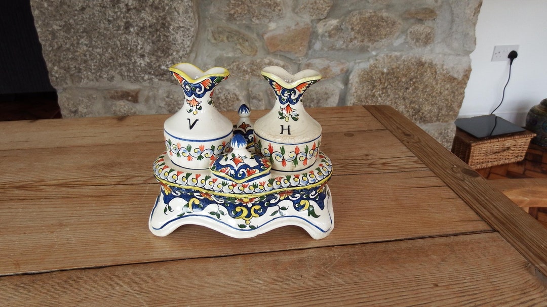La Rochelle Nevers Quimper Rouen 19th Century French Faience Cruet ...