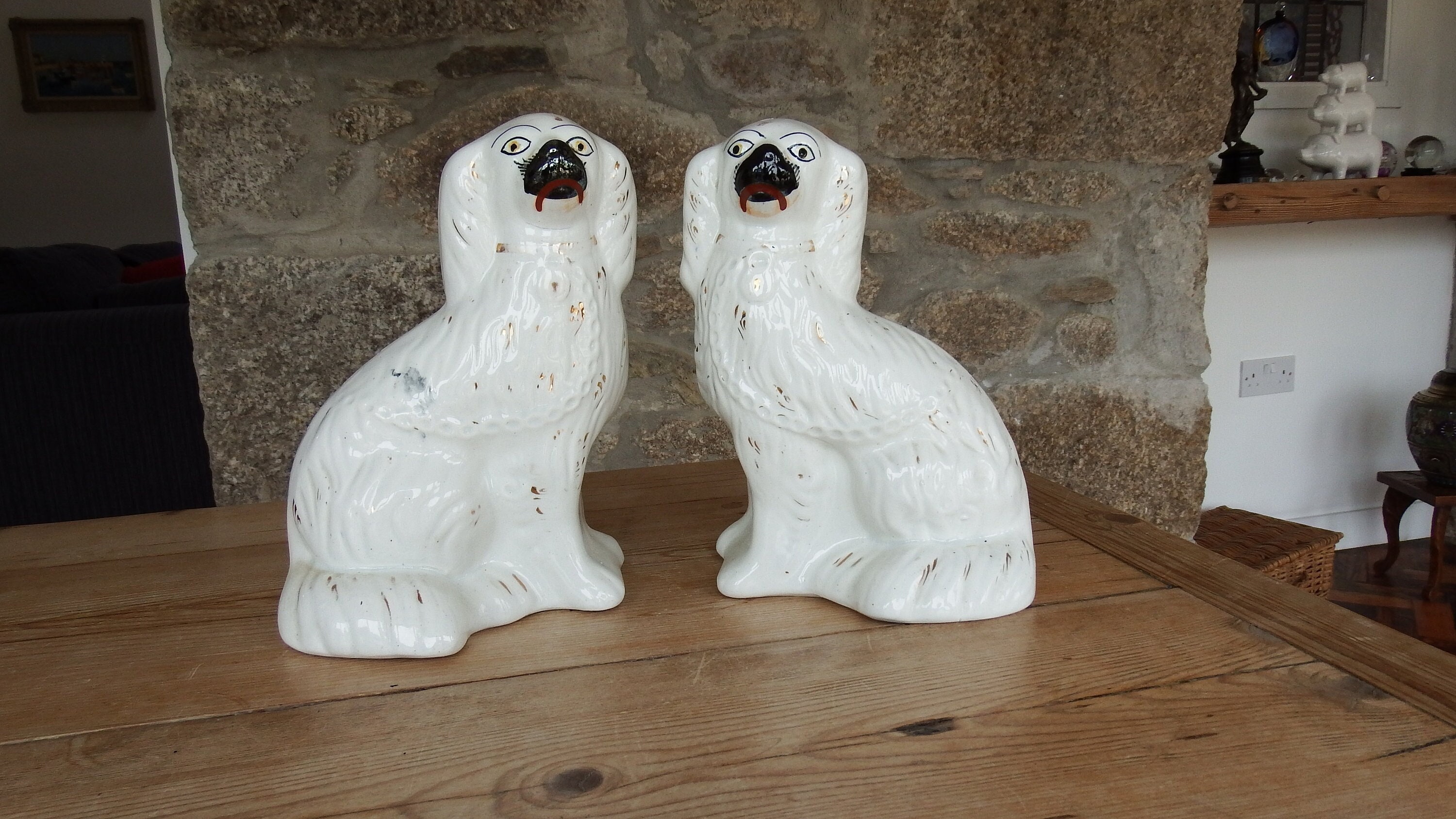 Pair of Antique Victorian Staffordshire Spaniel Wally Mantle Dogs ...