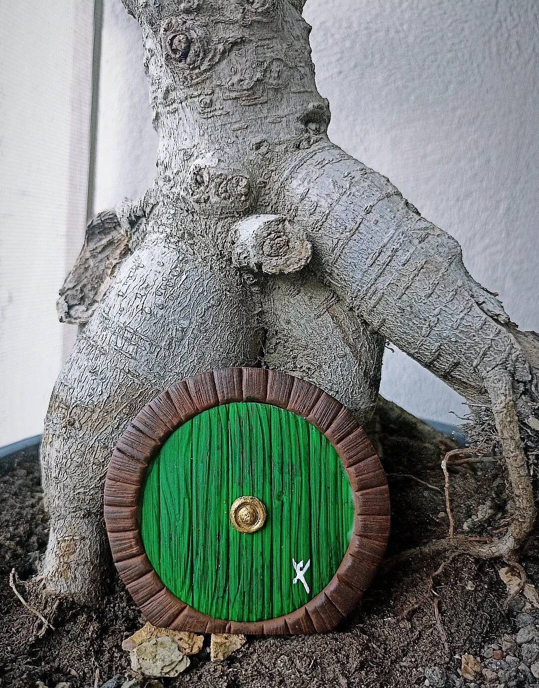 Bilbo Baggins' Door the Shire the Shire Fairy Door Fairy Door Garden ...