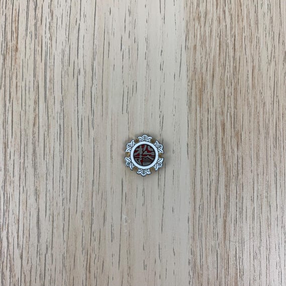 Vintage Badge Japanese School Girl Pin Metal Badge Se… - Gem