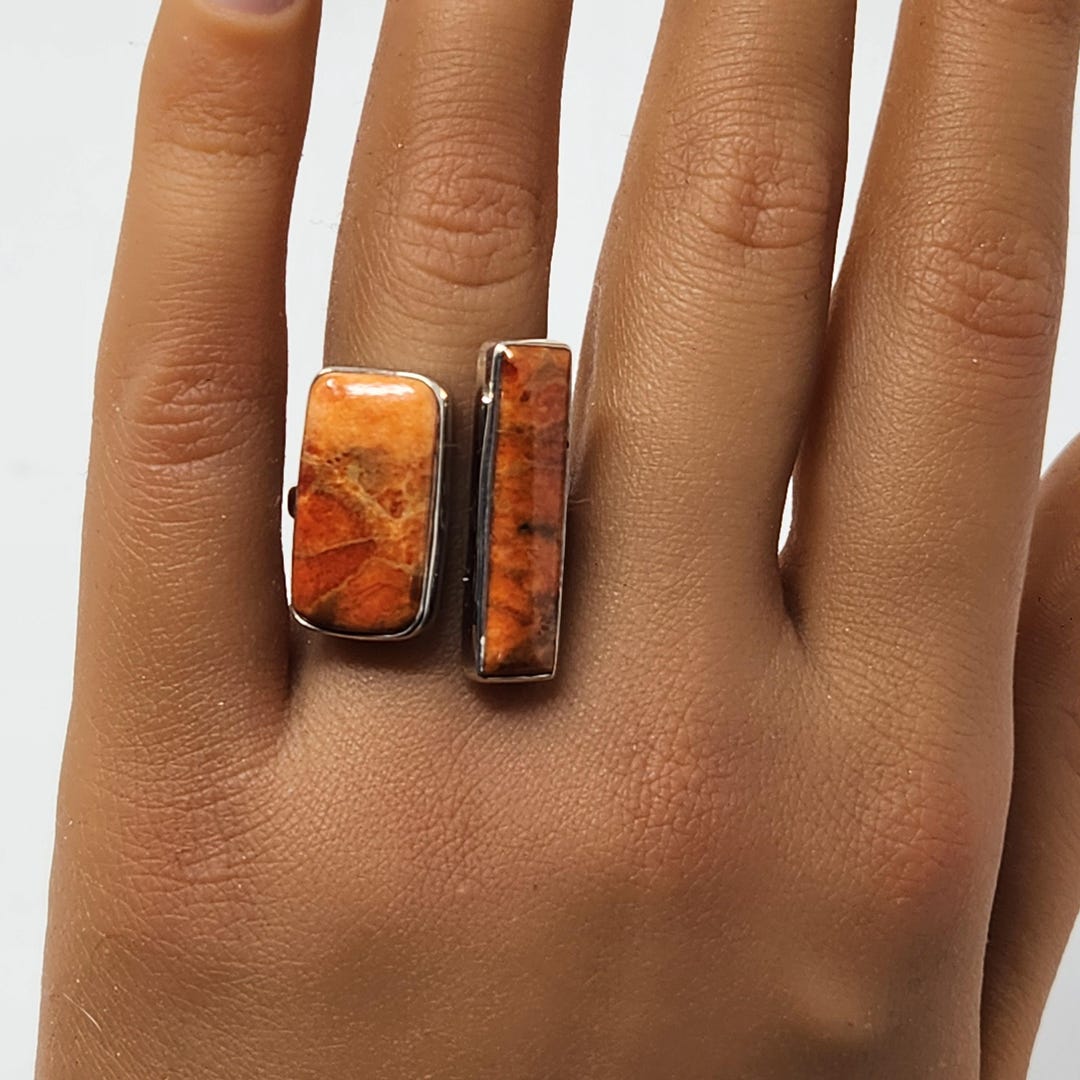 Orange Spinny Oyster Shell Ring in Size #8 Natural Stone 925 Sterling ...