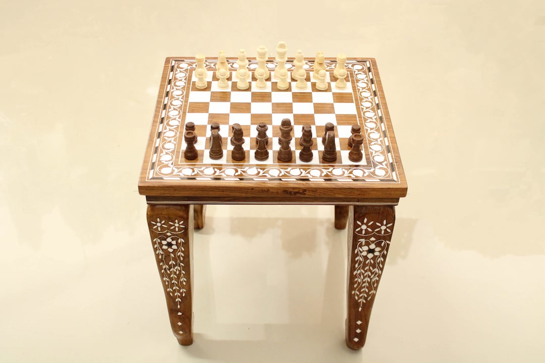 Chess Table Wooden Chessboard With Chessmen Handmade Chess Pieces ...