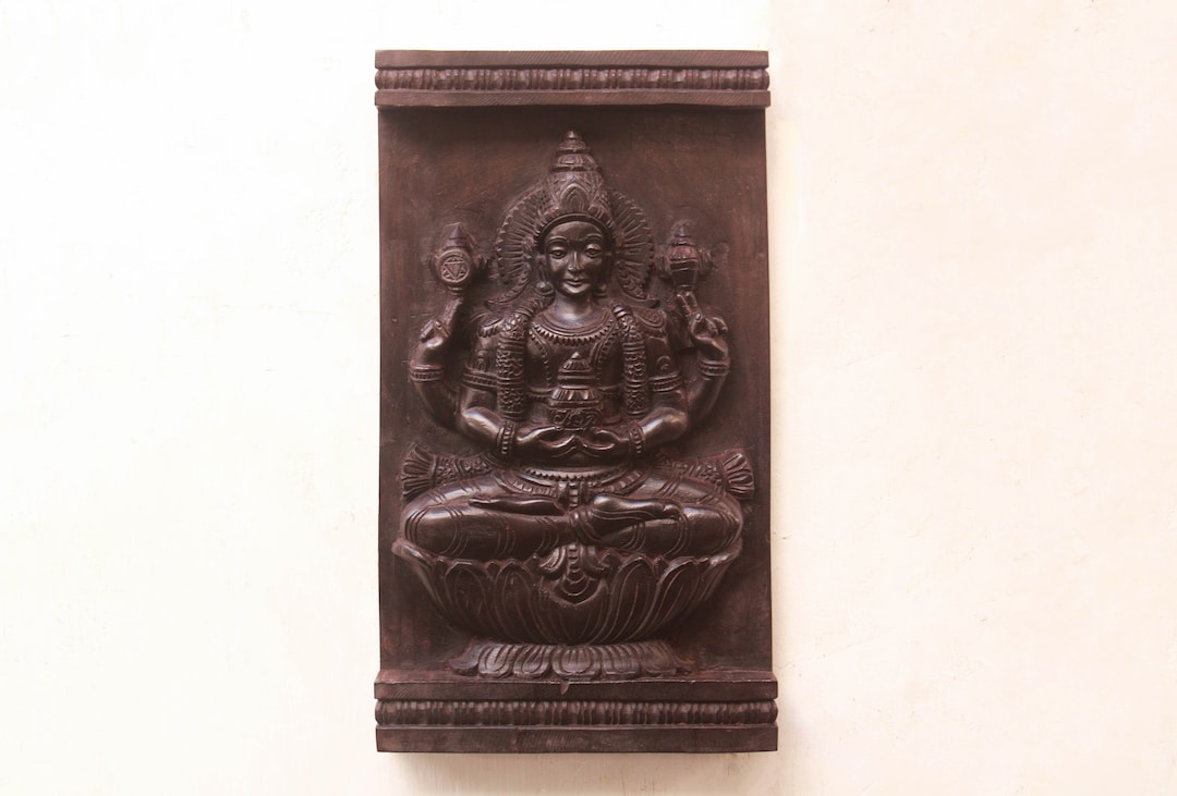 Dhanvantari Statue God of Ayurveda Hindu God Vishnu Sculpture ...