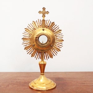 Vintage Monstrance With Luna Antique Christian Home Alatar Chruch ...