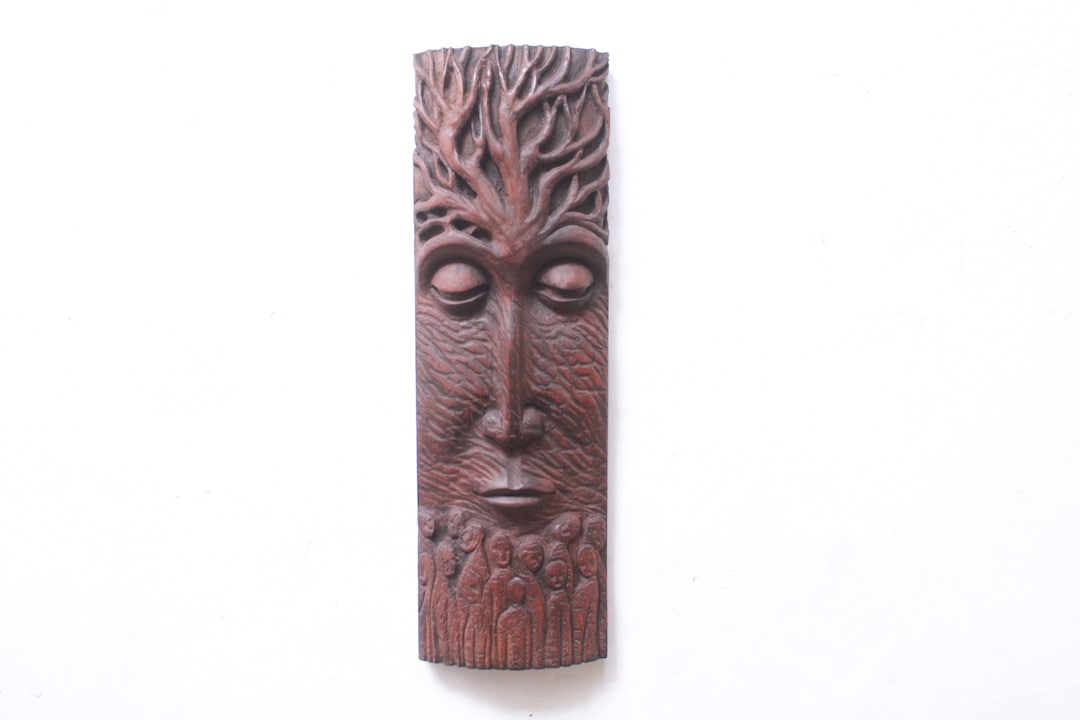 Green Man Statue Wooden Tree Face Sculpture Nature Themed Wall Decor ...