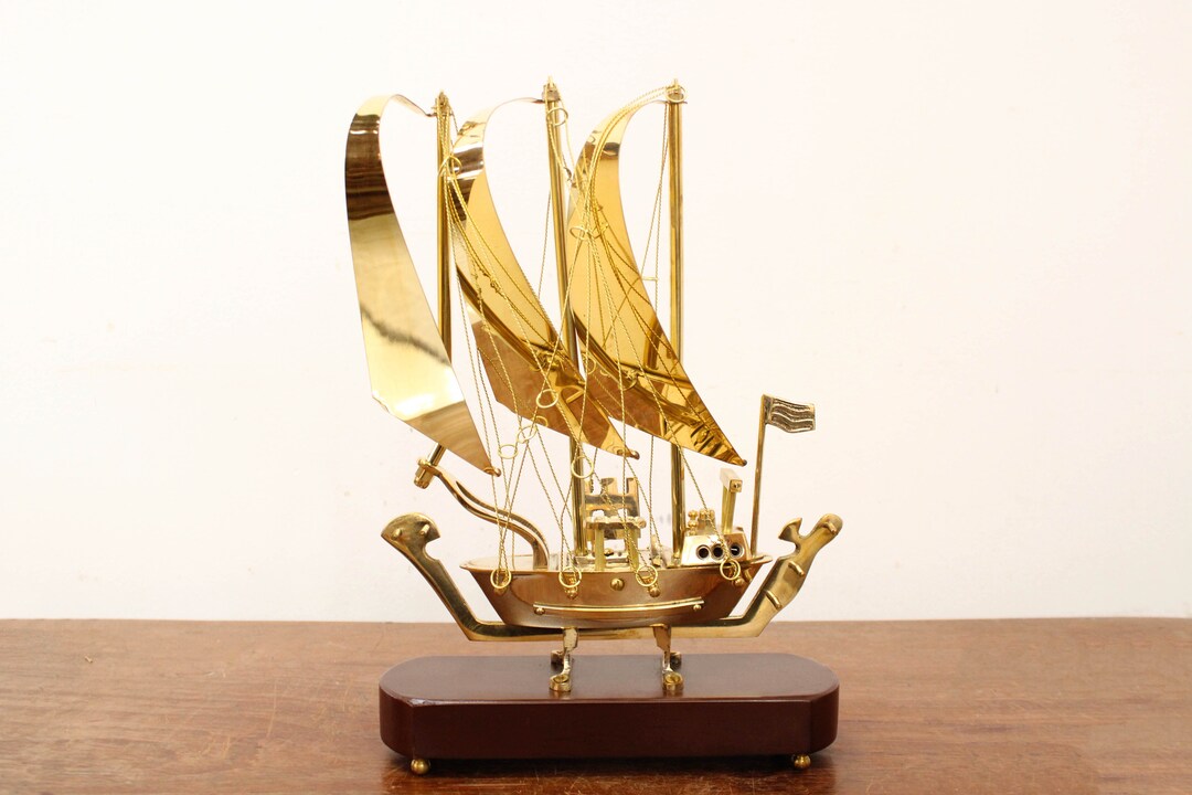 Sailboat Sculpture Handicraft Memento Gift Home / Office Decor Lounge ...