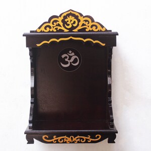 Pooja Mandir Hindu Temple Worship Mandap DIY Wall Mounted Idol Stand ...
