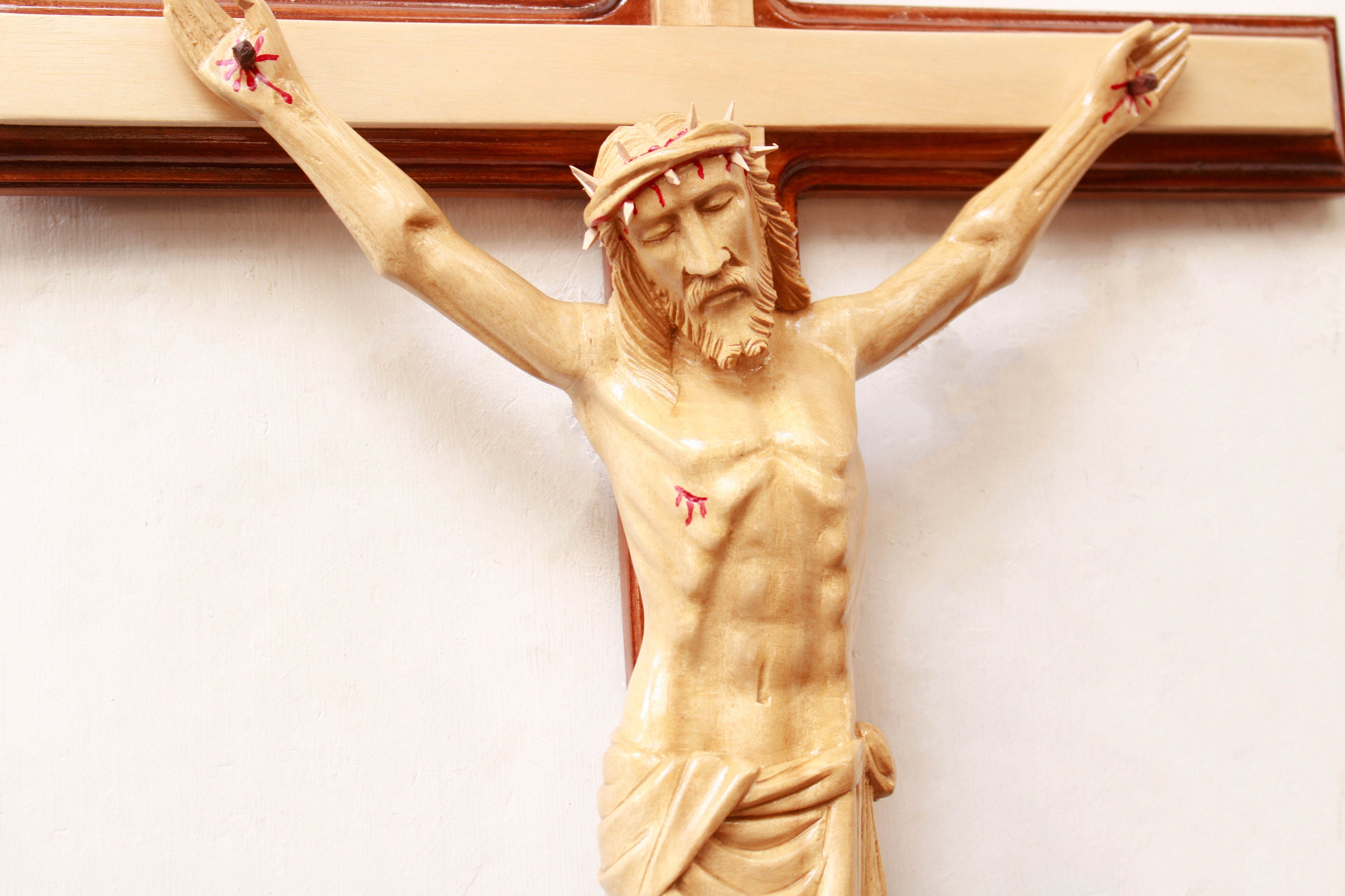Jesus Statue Big Crucifix Holy Cross INRI Wooden Wall Hanging Sculpture ...