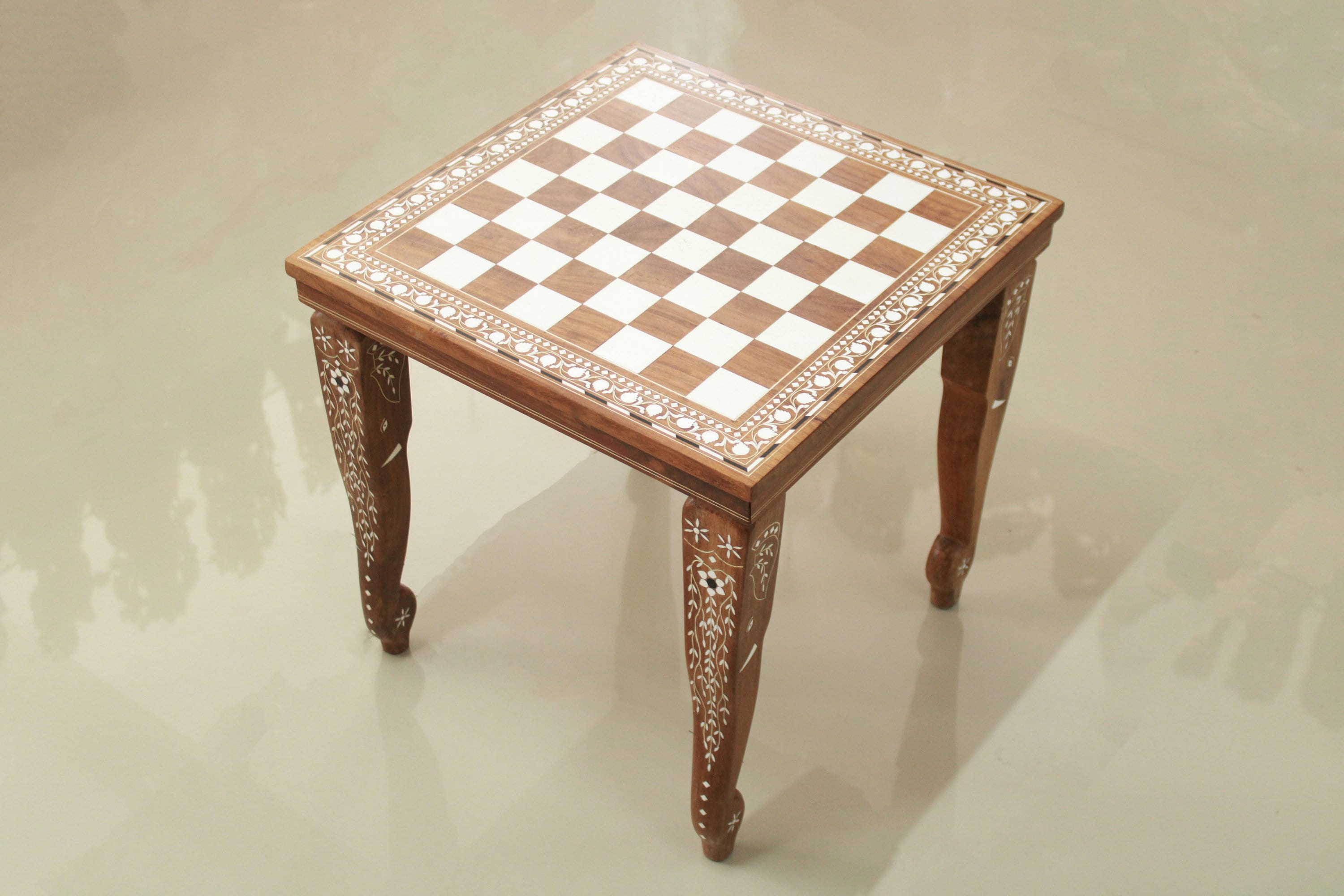Chess Board Table Wooden Chess Stand Vintage Home Living Room Office ...