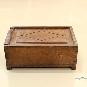 Antique Wooden Box With Sliding Lid Vintage Rare Collectibles ...