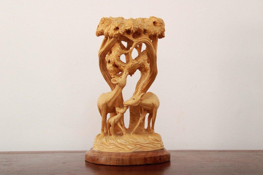 Deer / Elk / Barbary Stag Statue Jungle / Animal Family Home Decor ...