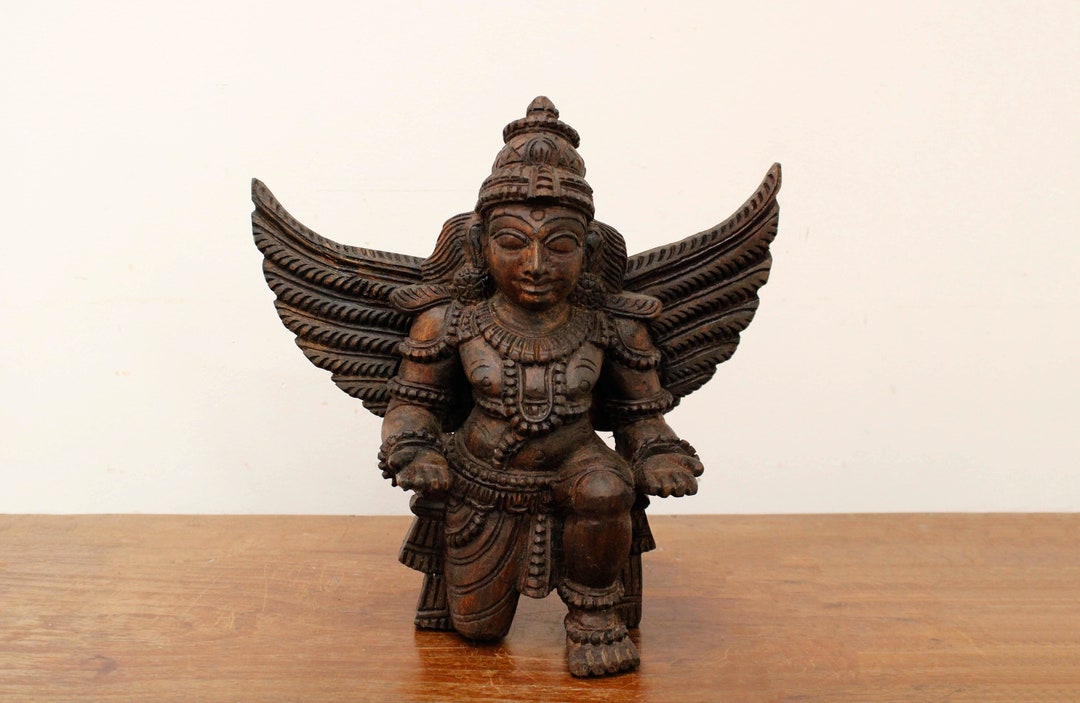 Garuda Statue Garudan Flying Eagle Hindu God Wooden Sculpture Temple ...