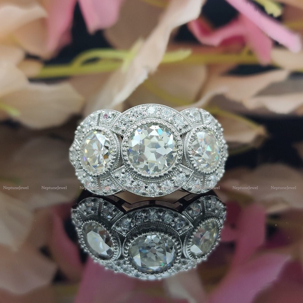 Bezel Set Old European Cut Diamond Ring / Vintage Three Stone - Etsy