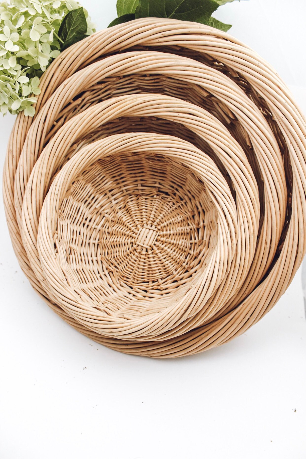 Set of 4 Round Wicker Nesting Baskets. | Etsy