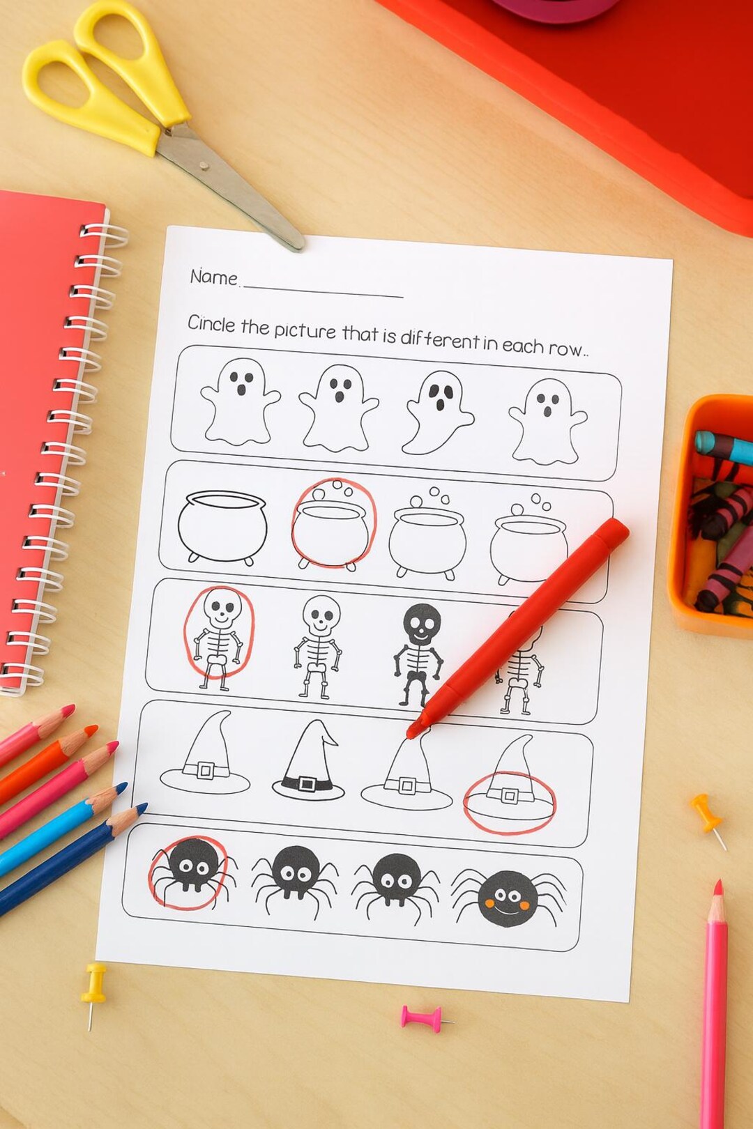 Halloween Spot the Difference Worksheet – Printable Activity for Kids ...