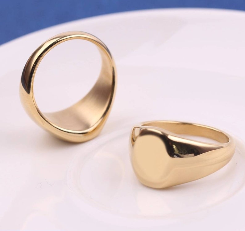 Gold Signet Ring Plain Signet Ring Plain Gold Signet Ring - Etsy Canada