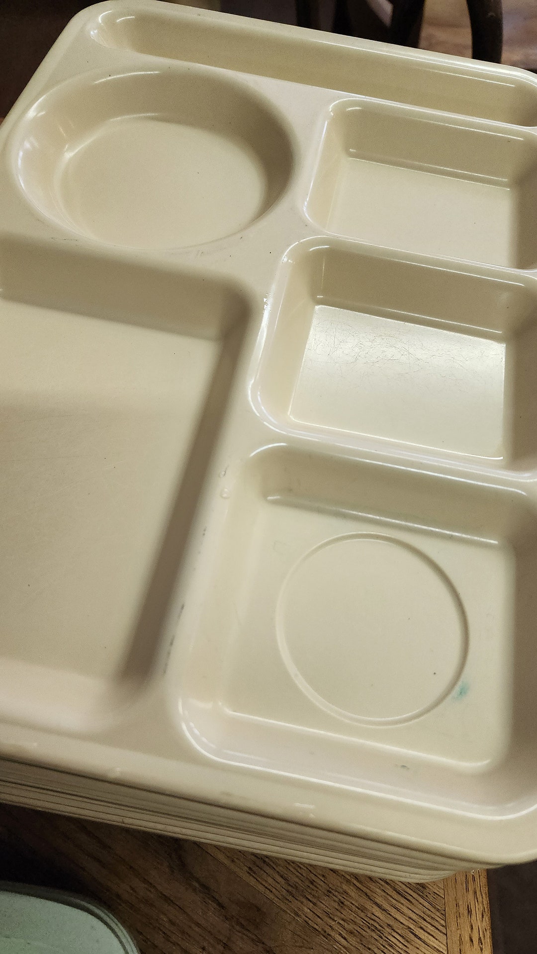 Vintage Tan Cafeteria Trays - Etsy
