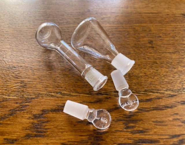 Vintage Lab Glass With Stoppers 1980's Pyrex Lab Glass - Etsy