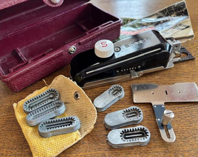 Vintage Singer Buttonholer Set - 1952 Buttonhole Tool - Vintage Sewing ...