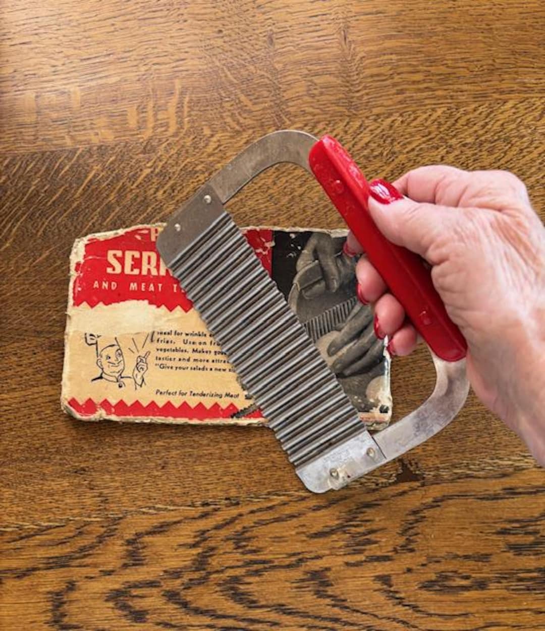 Vintage Serrater/meat Tenderizer - Vintage Garnishiing Tool - Vintage ...