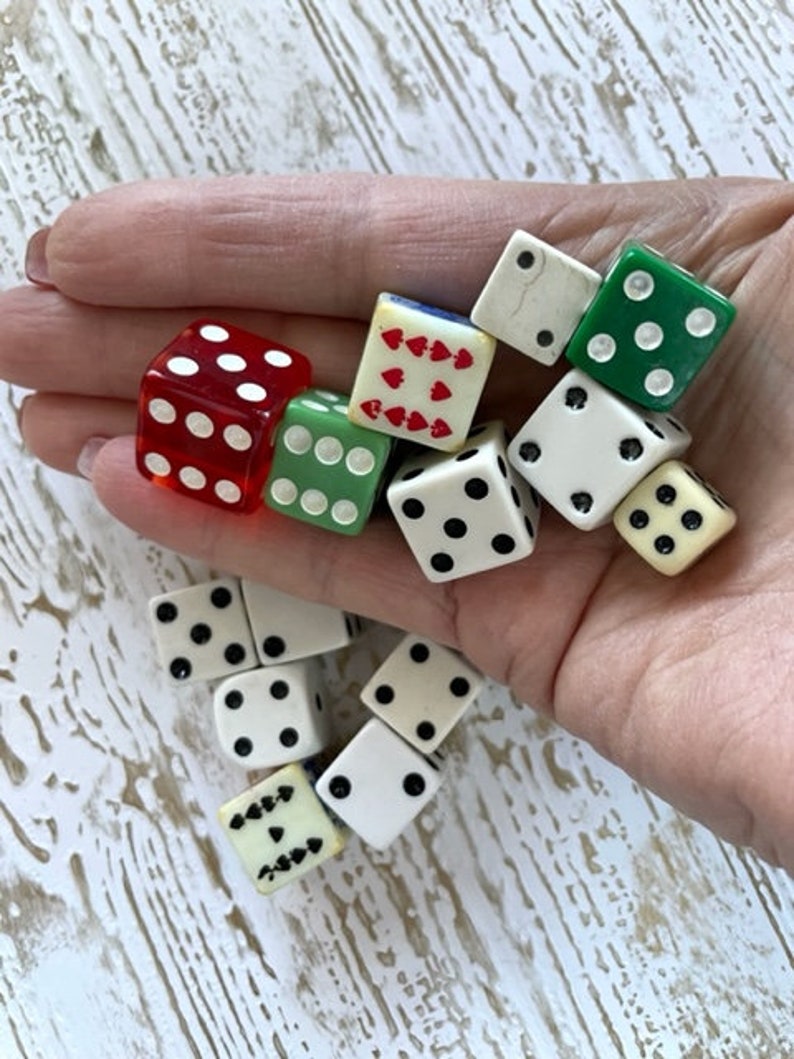 Vintage Dice Lot 14 Vintage Game Dice Mixed Media Supplies - Etsy