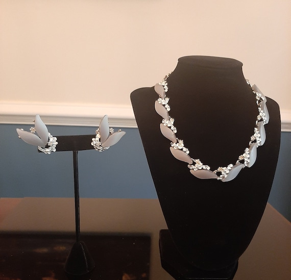 Estate Vintage Periwinkle Set - Gem