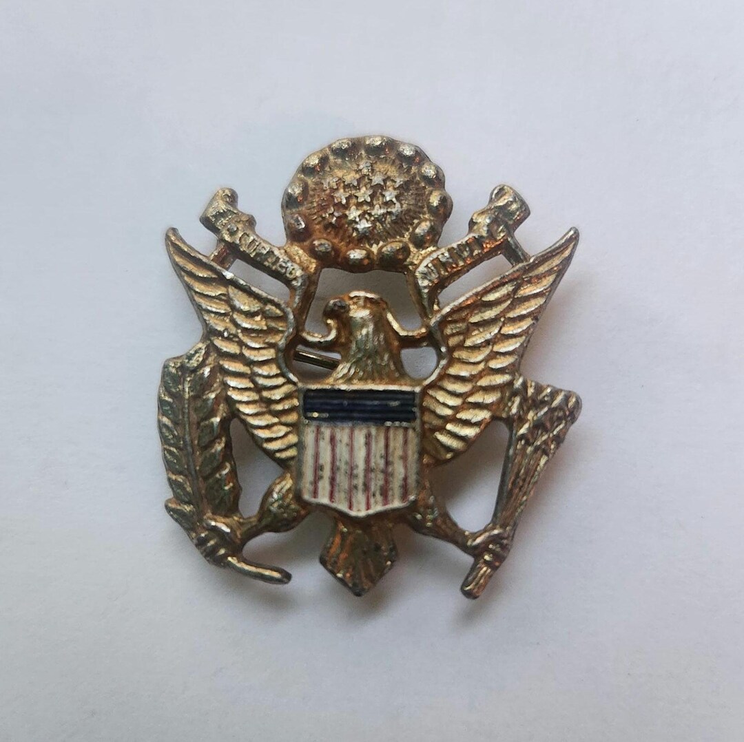 Little Nemo WWII Eagle Pin - Etsy