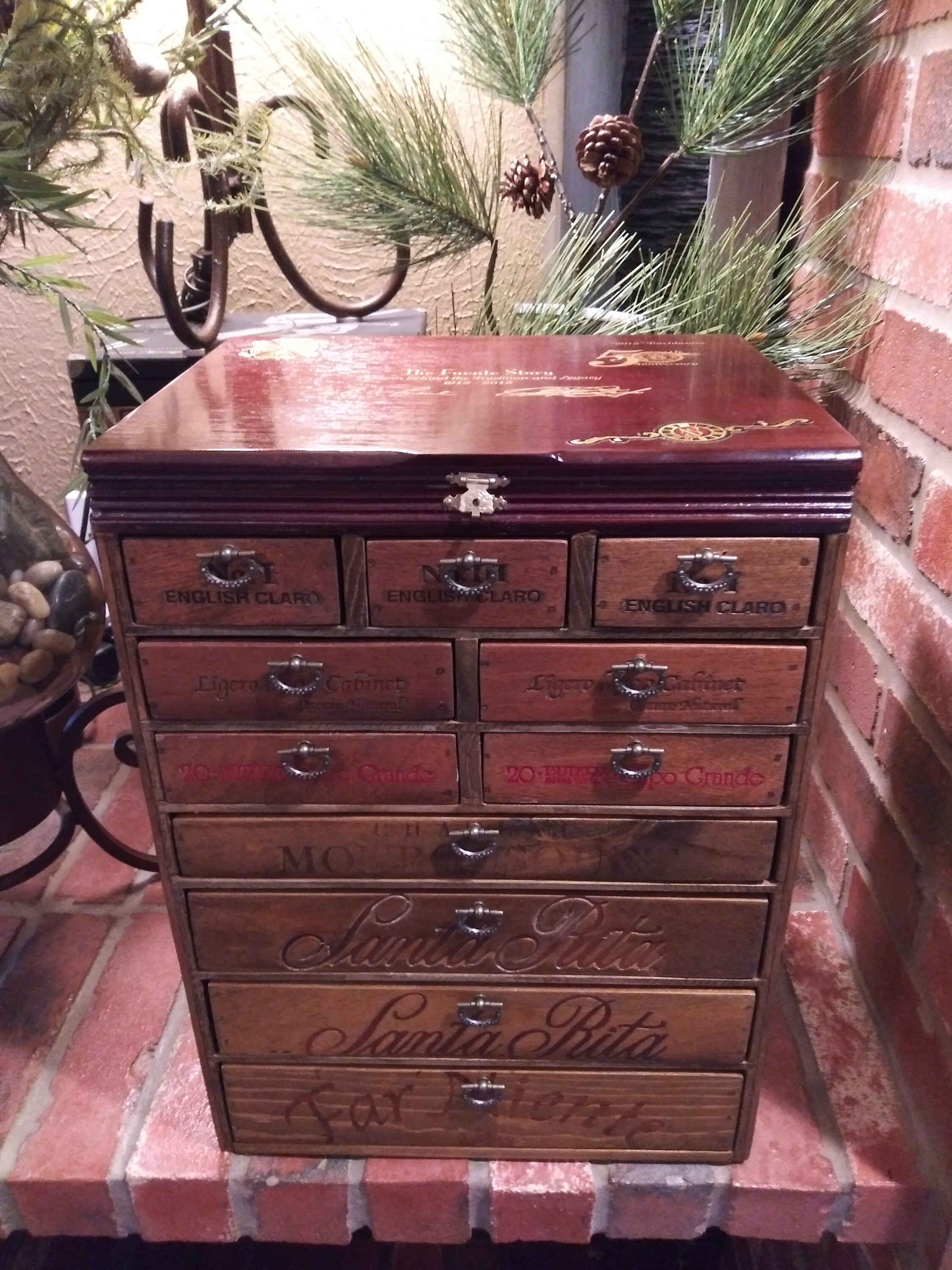 Timbercreek Treasures Curio Boxes - Etsy UK