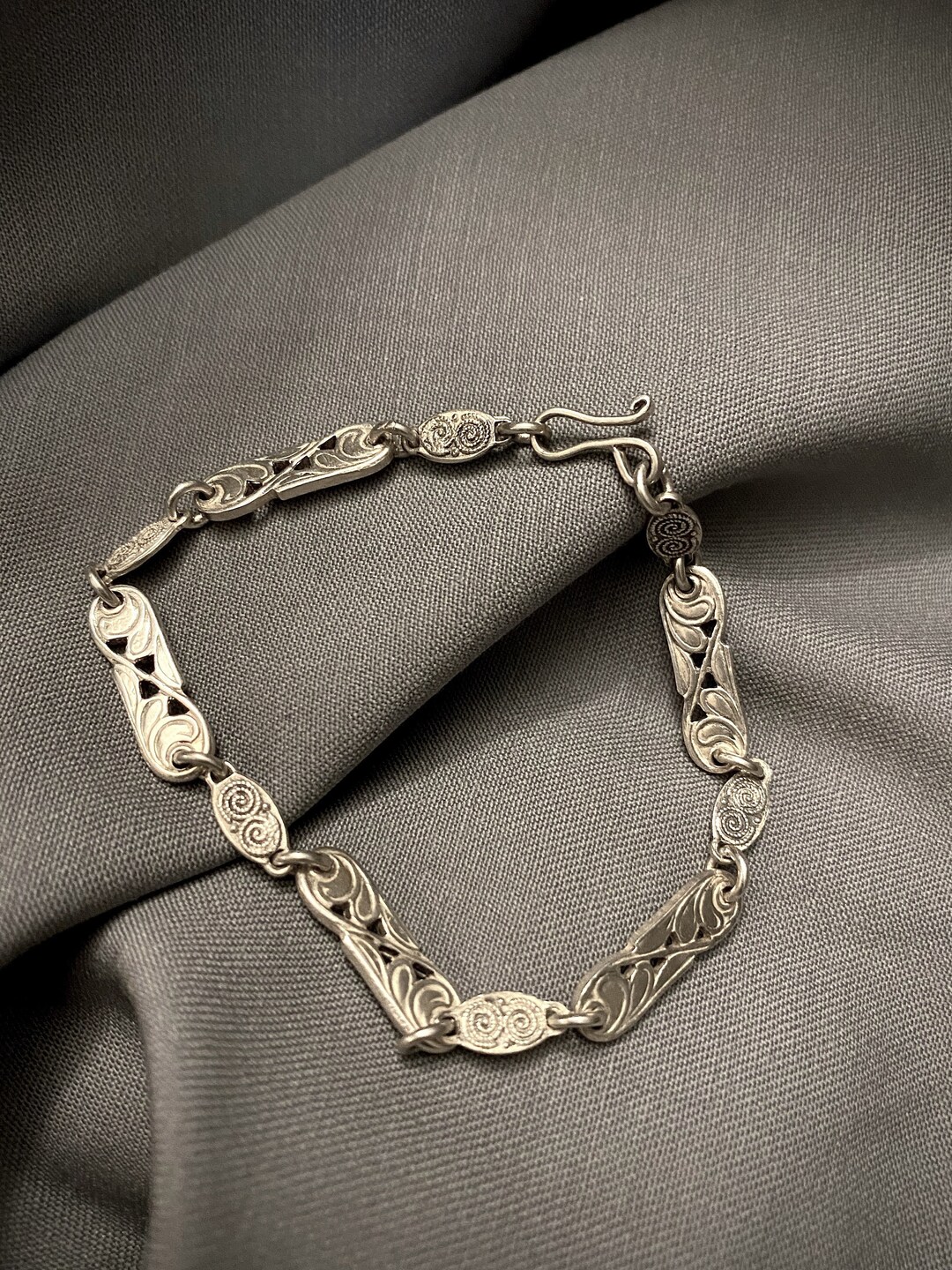 Vintage Sterling Silver Bracelet - Etsy