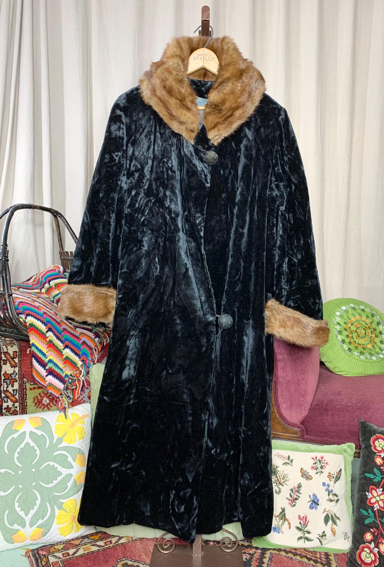 1920s Velvet and Fur Opera Coat - Etsy