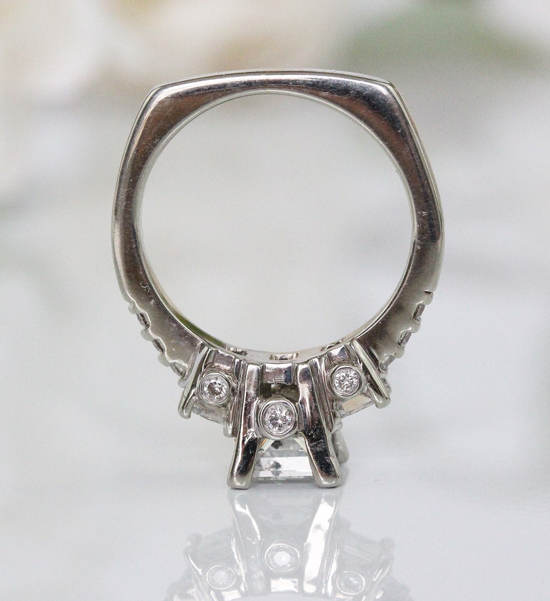 Fabulous 1.15ct Center Princess Cut Diamond and 0.70ct Side Diamonds ...