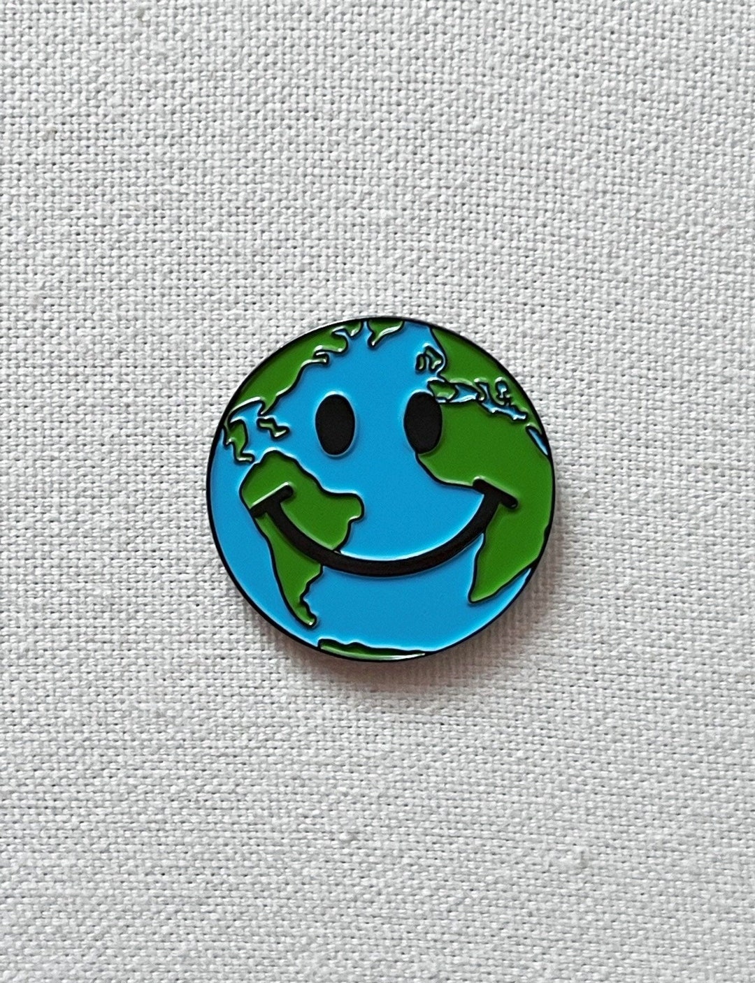 Planet Erde Smiley Metall Emaille Pin Anstecker Anstecknadel Tasche ...