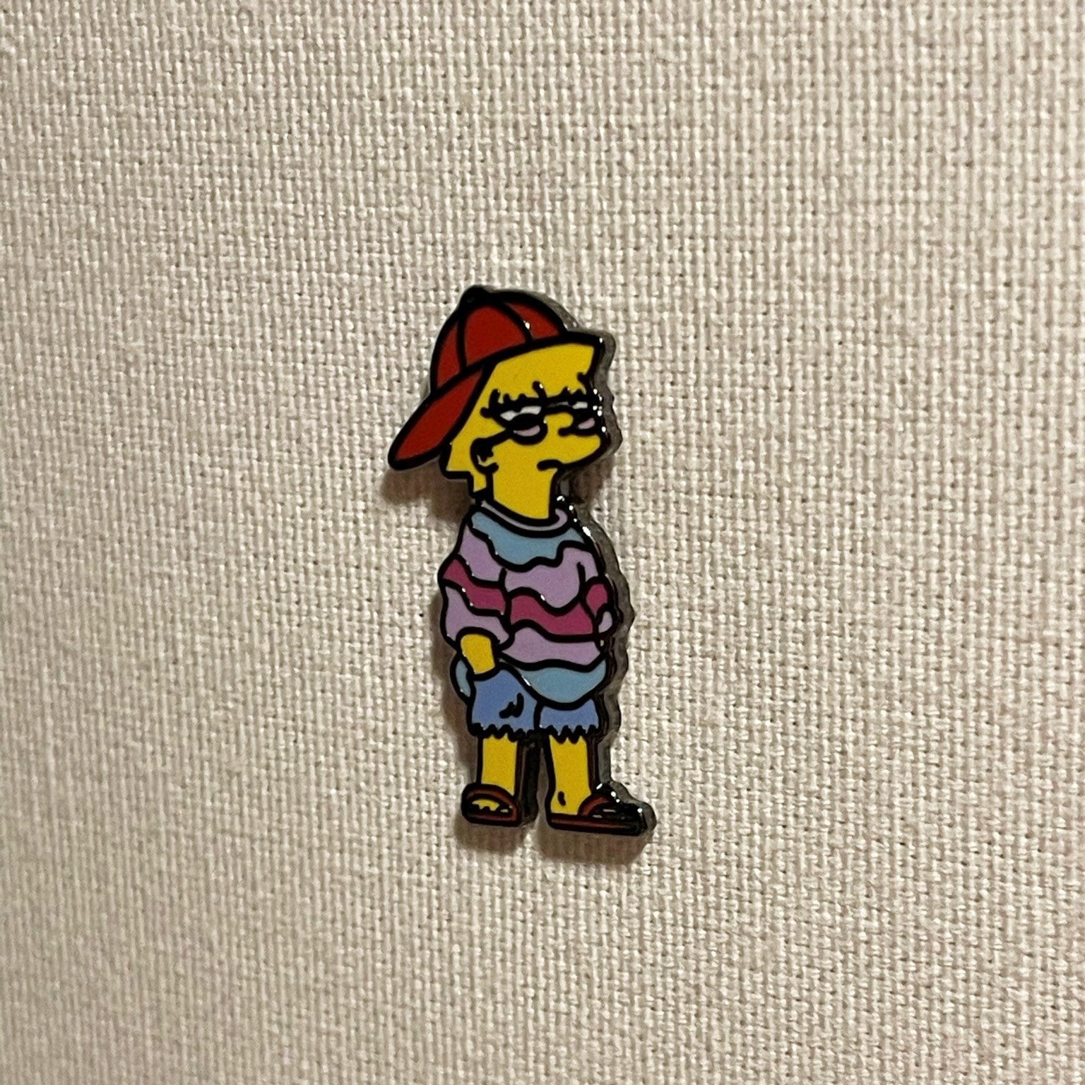 Lisa Simpson Die Simpsons Metall Emaille Pin Anstecker Summer of 4 Ft ...