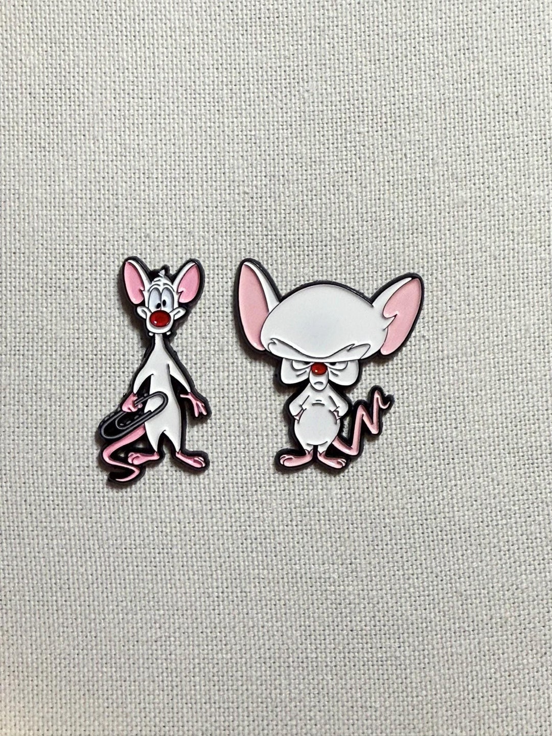 Pinky and the Brain Metall Emaille Pin Anstecker Anstecknadel Tasche ...