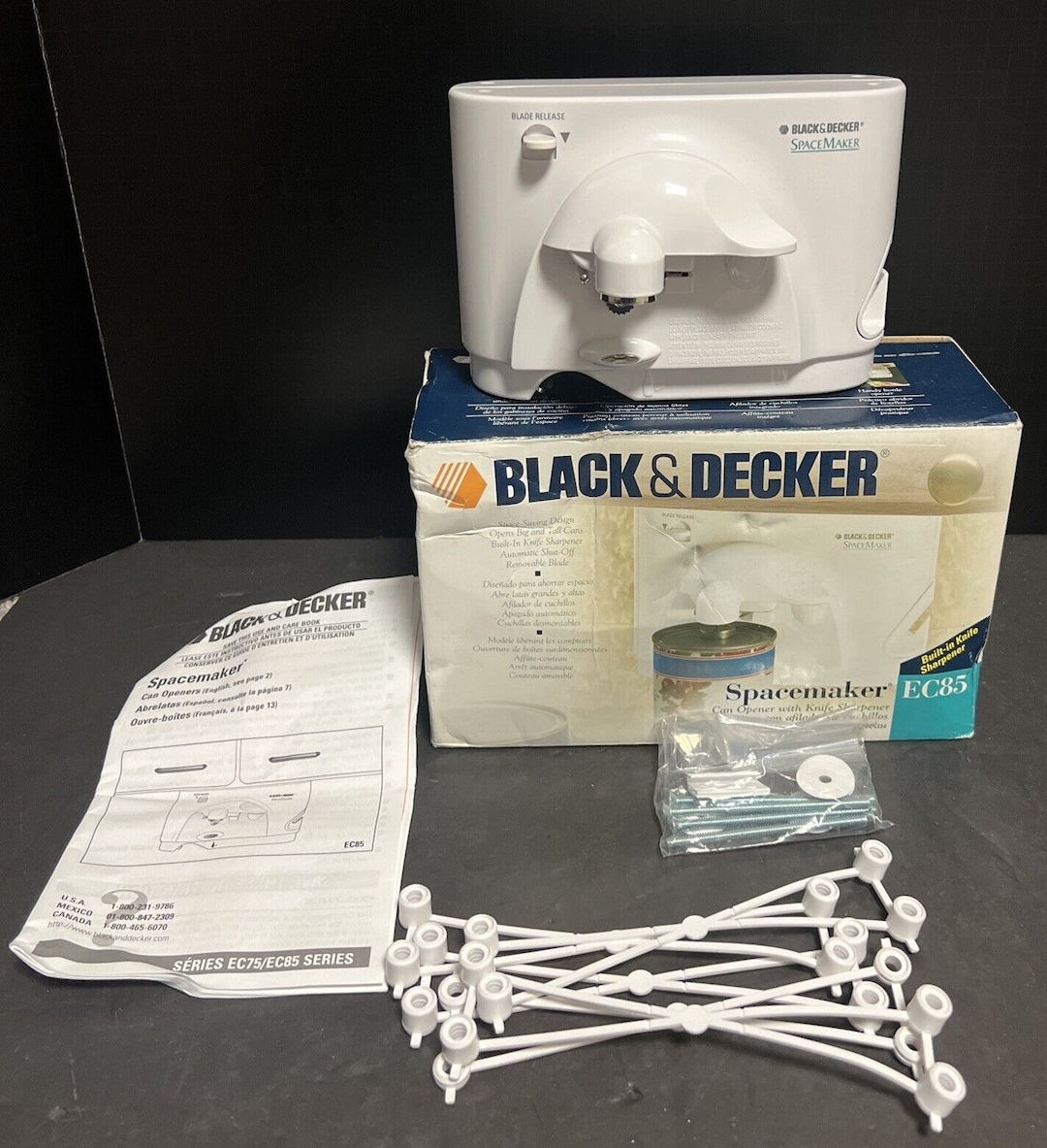 Black & Decker Under Cabinet Spacemaker Can Opener Knife Sharper EC85 ...