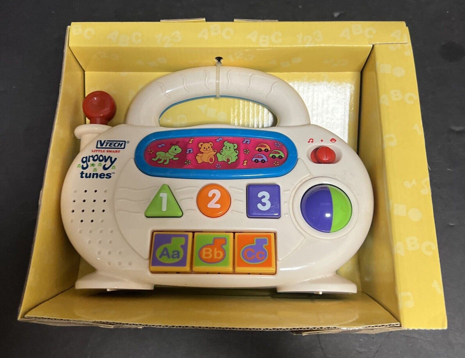 Preowned Vtech Little Smart Groovy Tunes Radio Lights Music Numbers ...