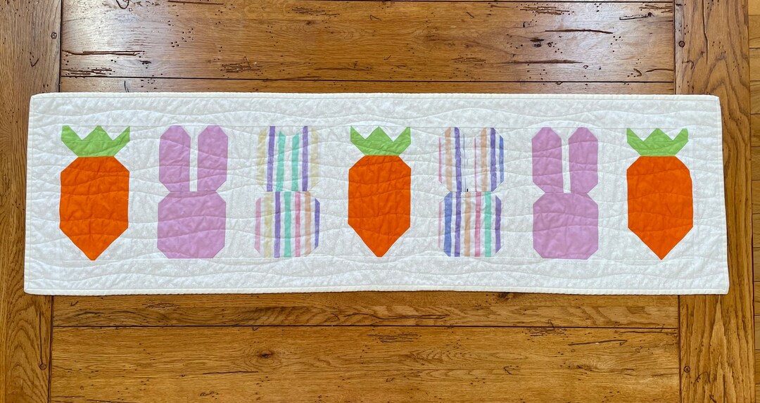 Easter Table Runner, Bunny Table Runner, Carrot Table Runner, Pastel Table Runner - Etsy