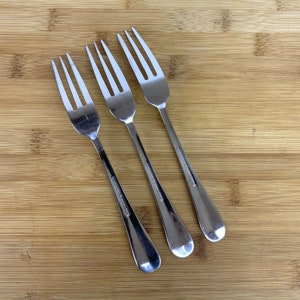 International Silver Gran Royal 3 Dinner Forks Stainless Steel Flatware ...