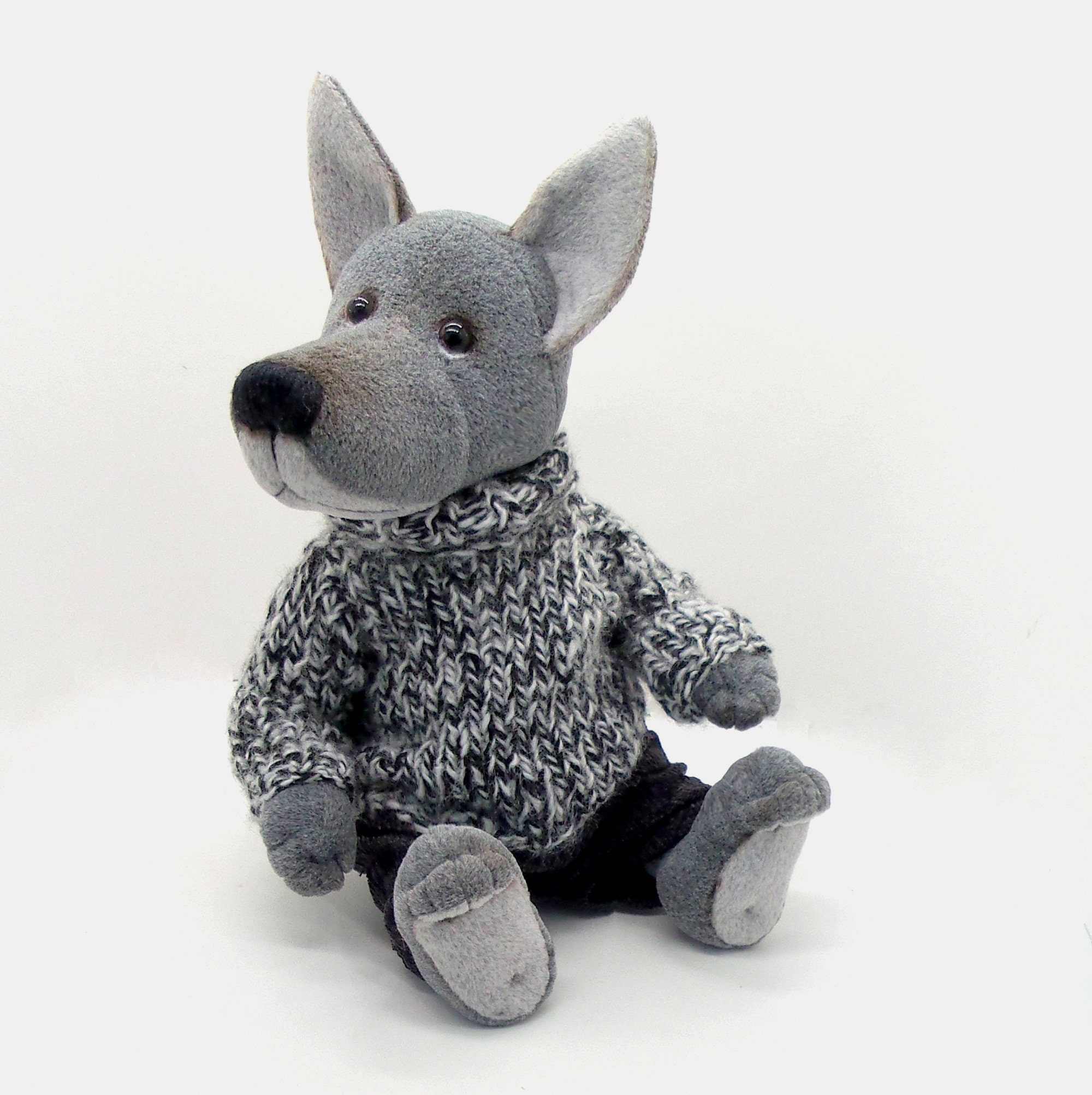 Grey Wolf plush pattern Stuffed animal sewing patterns Pdf | Etsy