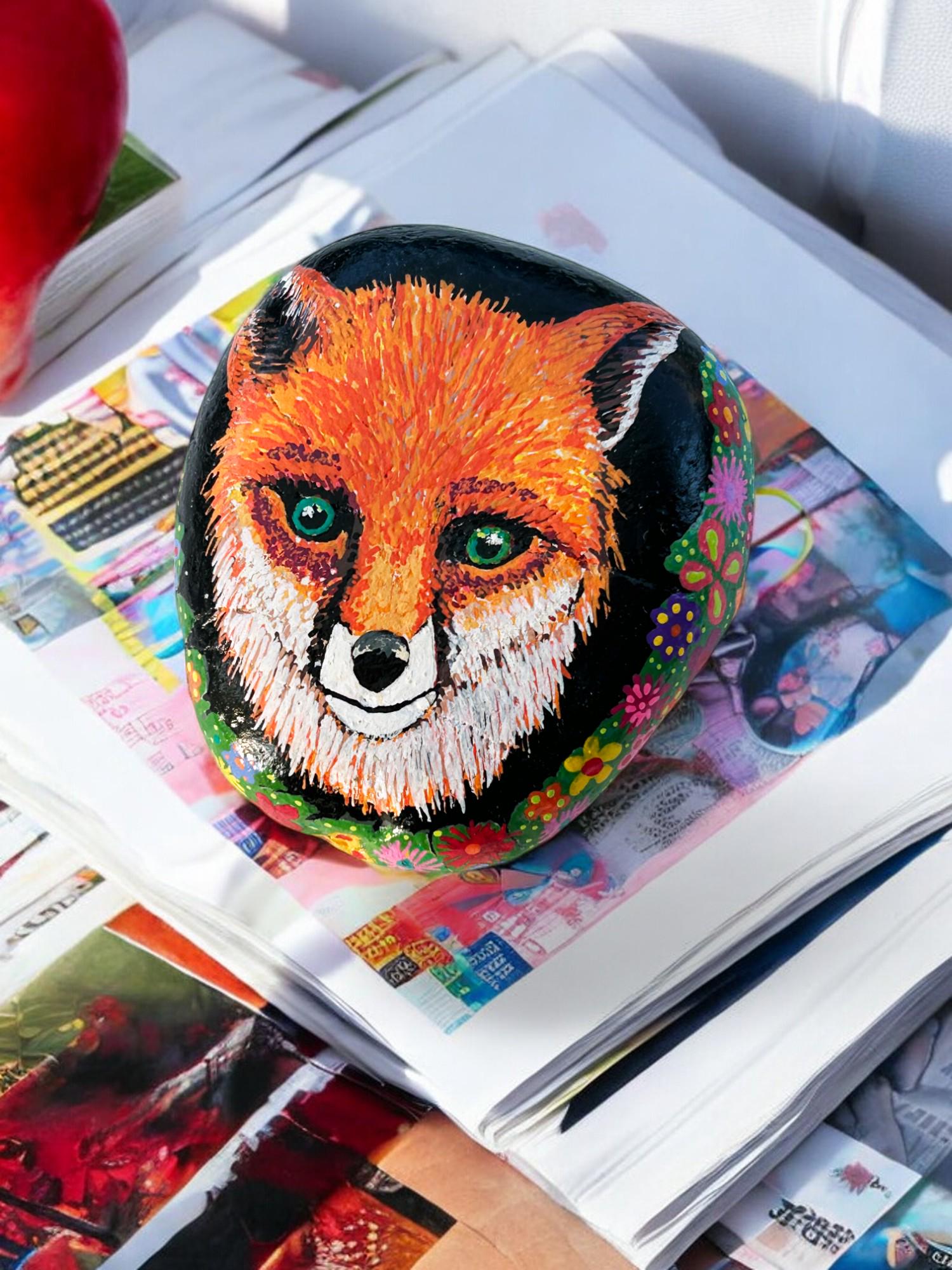 Stone Painted FOX | Painted Pebble | Paperweight | Painted Stone ...