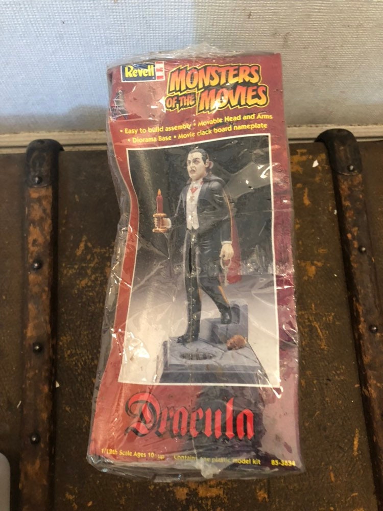 Vintage Monsters of the Movies Dracula Model Kit | Etsy