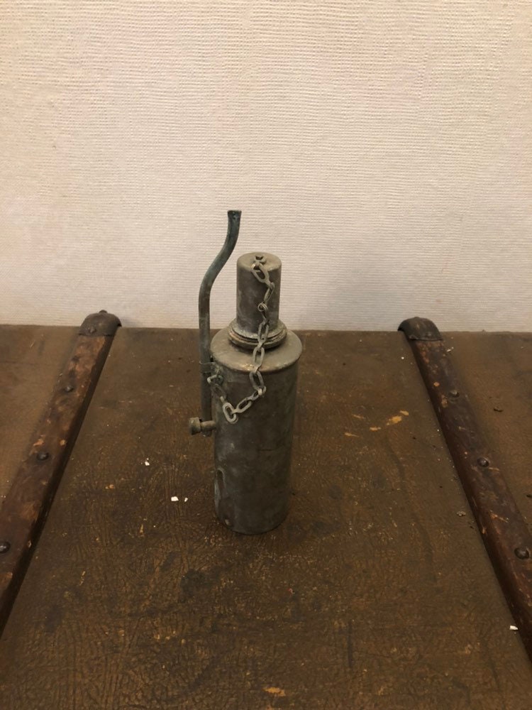 Victor Track Torch for sale | Only 3 left at -60%